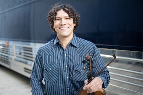 Kentucky Thunder - Ricky Skaggs