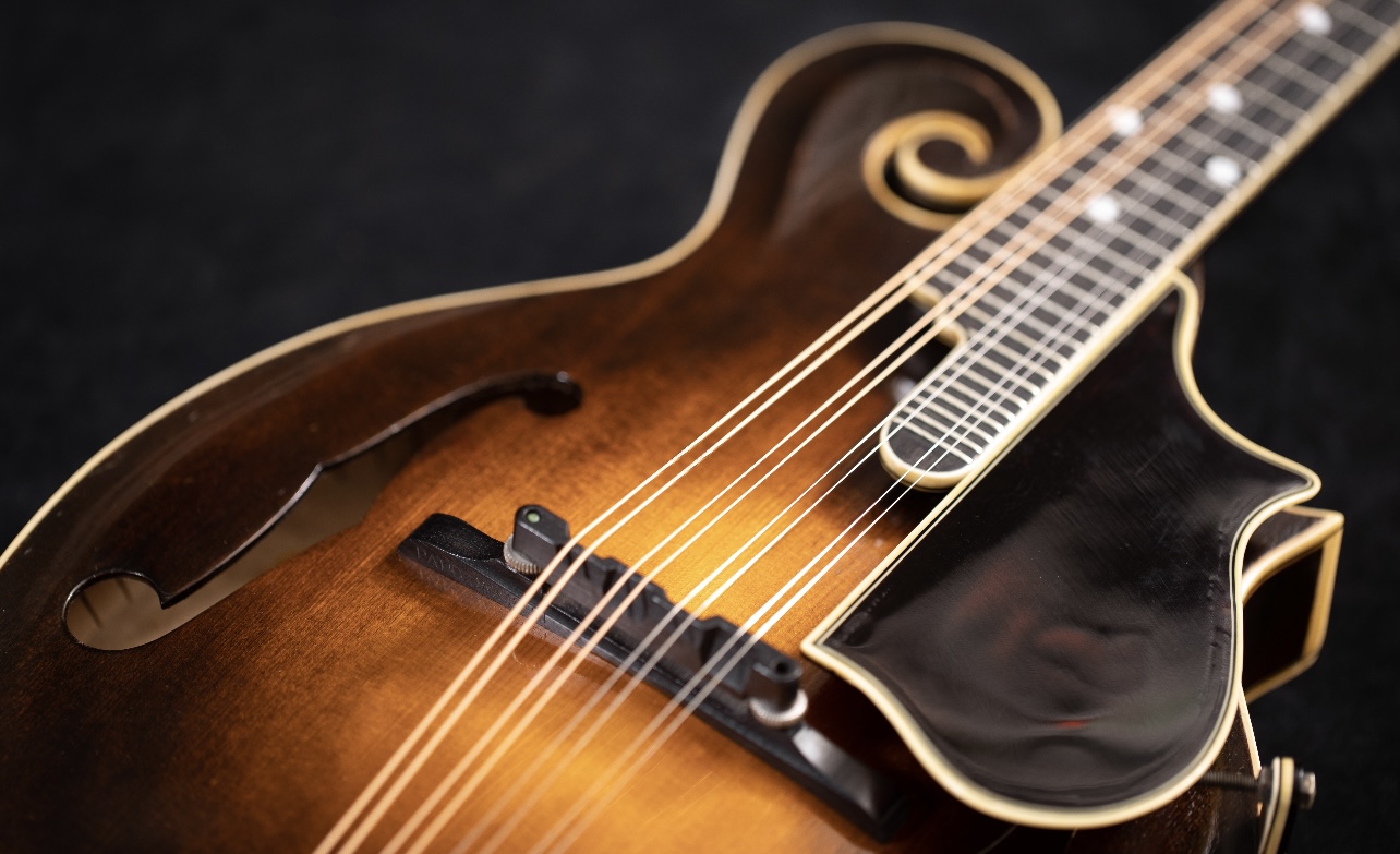 Happy 100th Birthday to Lloyd Loar Mandolins! - Ricky Skaggs